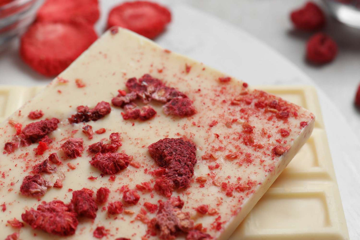 Organic Freeze Dried Raspberry Whole – Botanical Ingredients Ltd